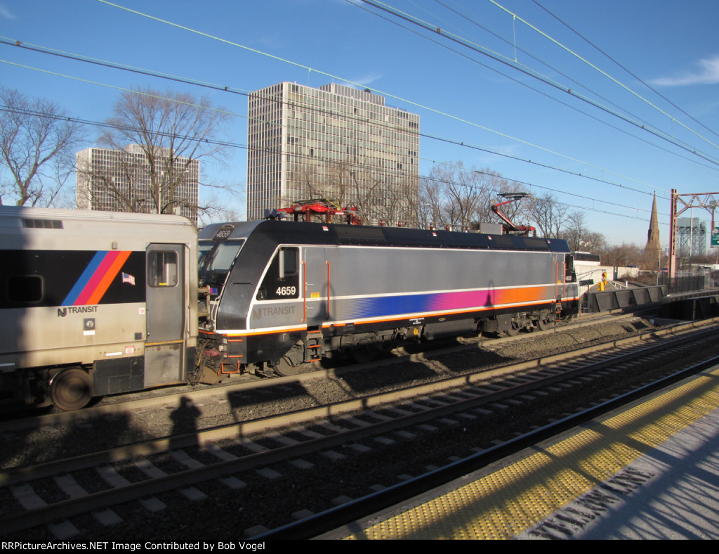 NJT 4659